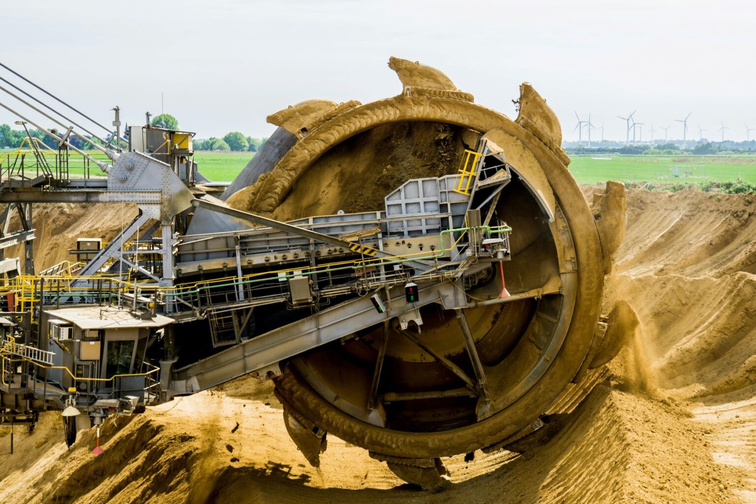 Top 10 Facts About the Mining Industry - TechDiggersBlog